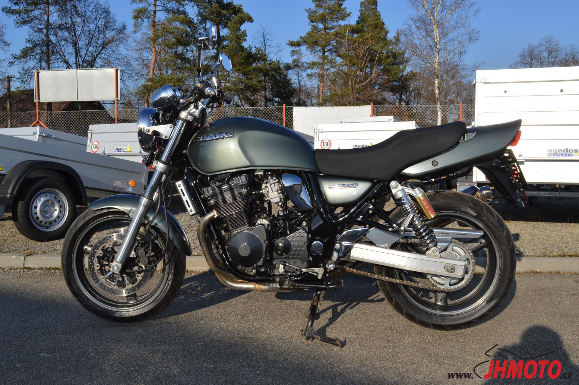 Suzuki GSX 750 Inazuma | JHMOTO s.r.o.