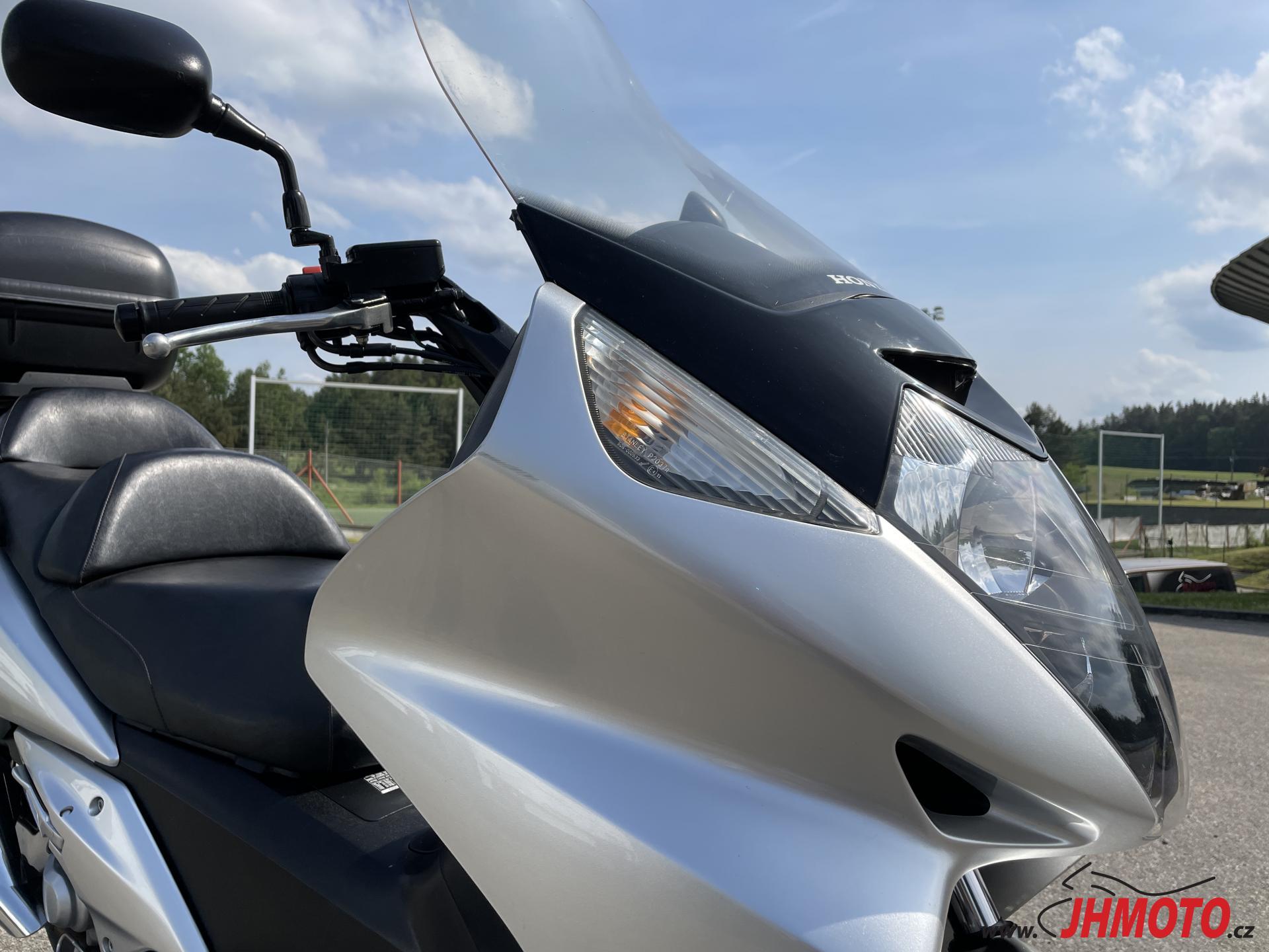 Honda FJS 600 Silver Wing | JHMOTO s.r.o.